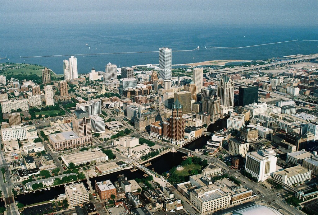 Cheap Flights From Milwaukee (MKE) | 2026 Deals, Routes & Tips