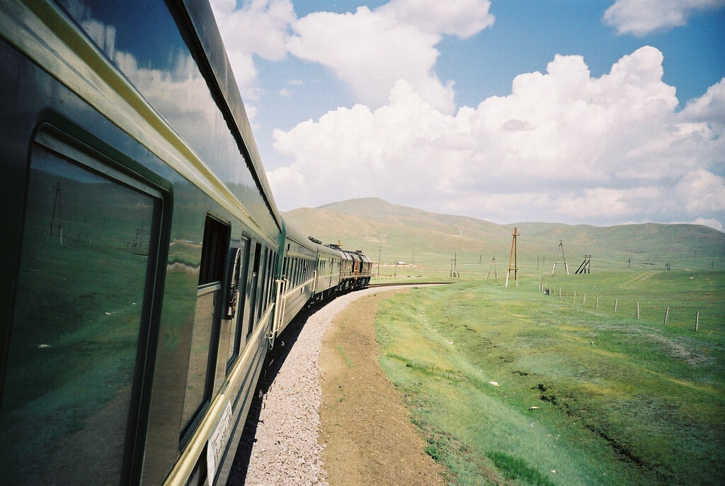 TRAIN: Experience the Trans-Siberian Railway from Moscow to Vladivostok ...