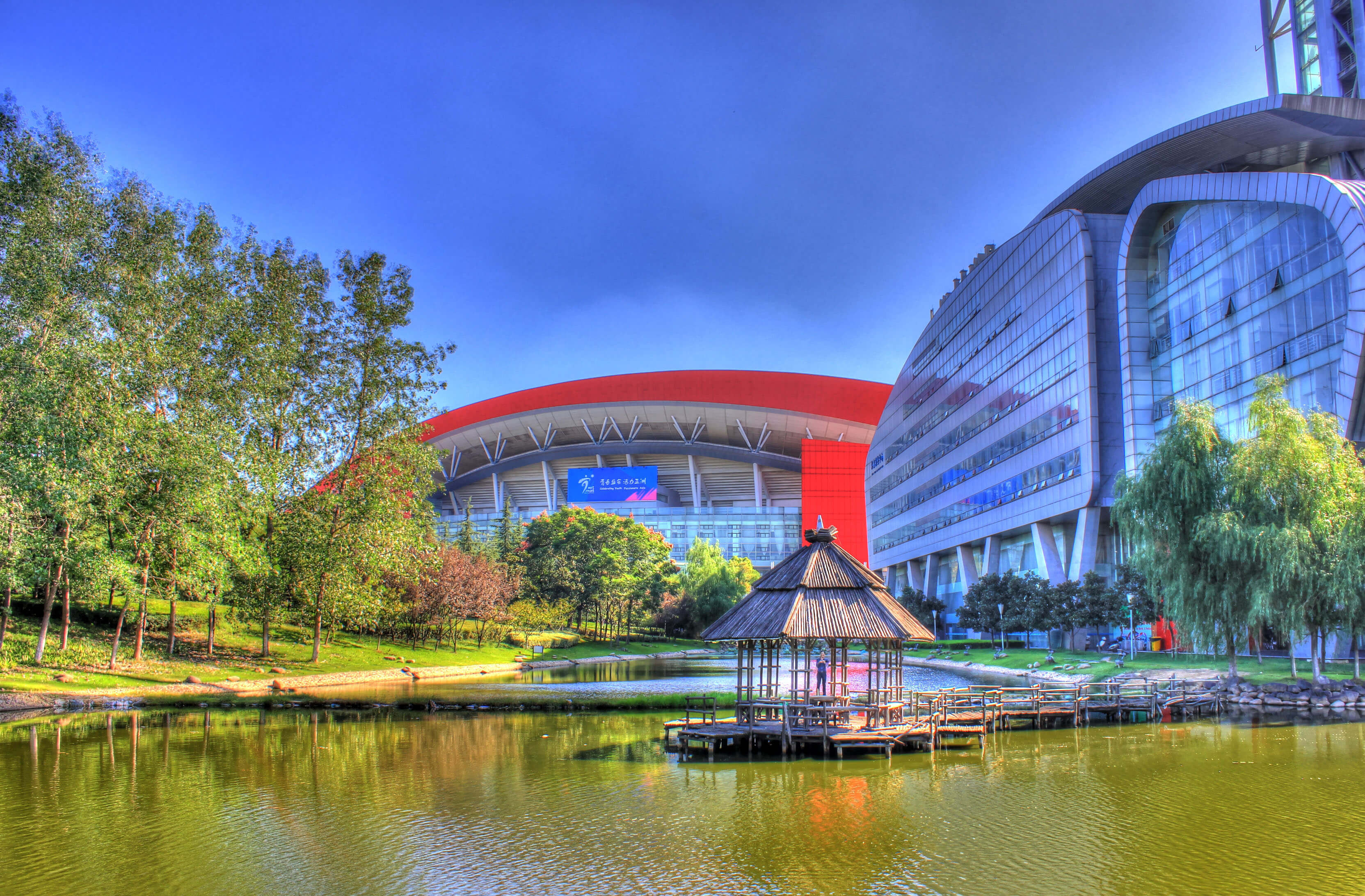 Non-stop from Milan, Italy to Nanjing, China for only €418 roundtrip