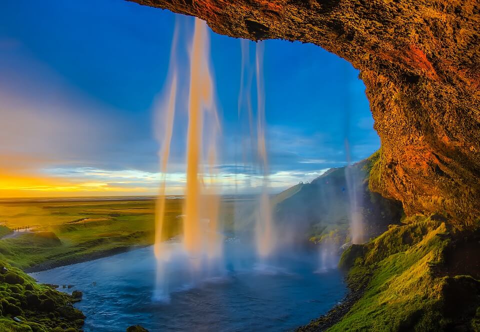 Dusseldorf, Germany to Reykjavik, Iceland for only €99 roundtrip