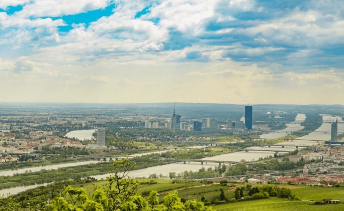 Melbourne, Australia to Vienna, Austria for only $975 AUD roundtrip