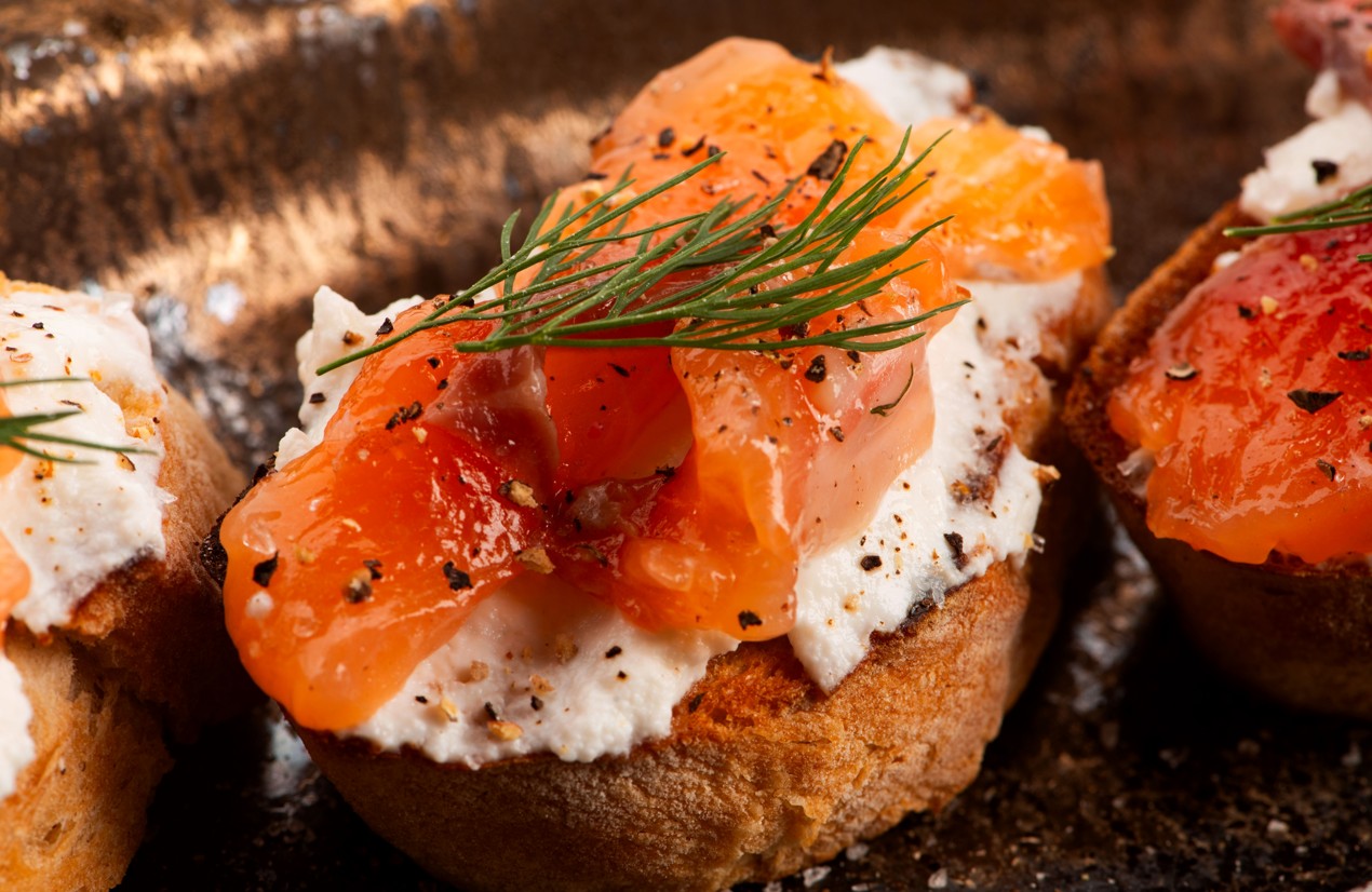Oslo Food Guide – What to Eat, Local Dishes & Dining Tips (2026)