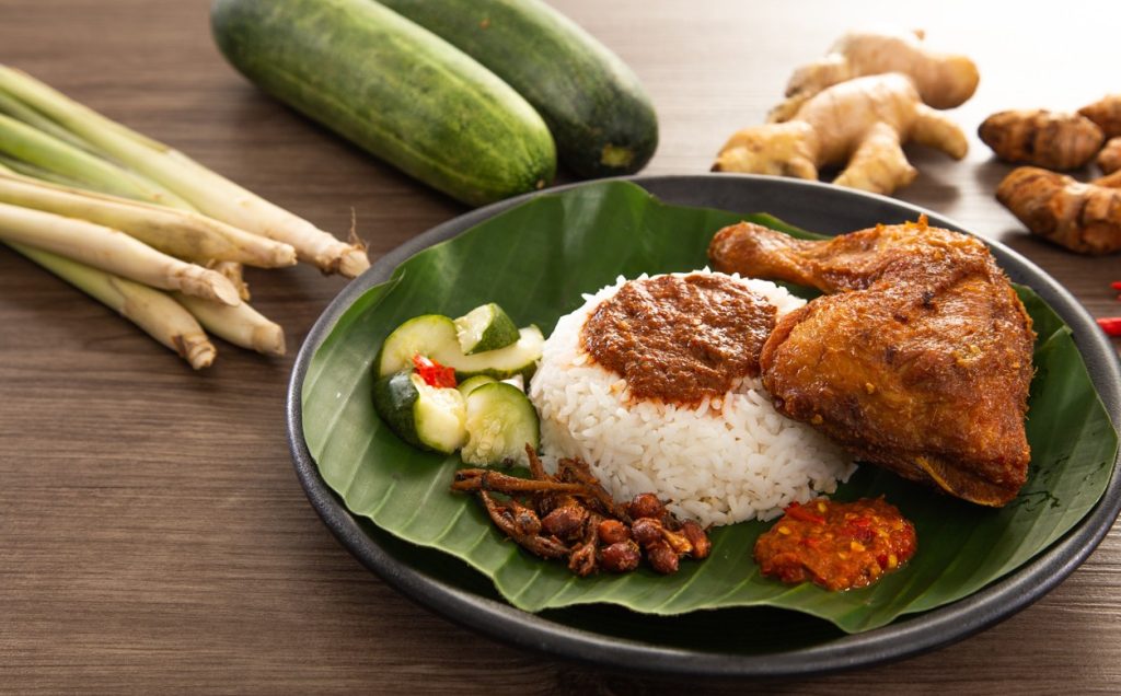 Brunei Food Guide – What to Eat, Local Dishes & Dining Tips (2026)